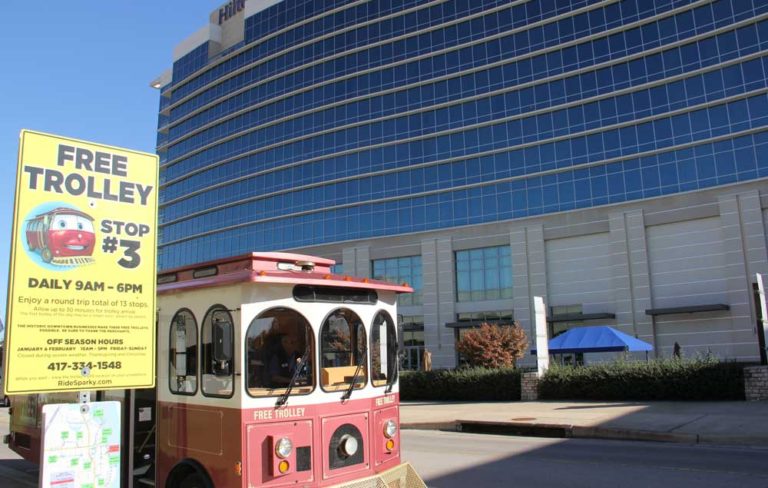 trolley-convention-center - RideSparky